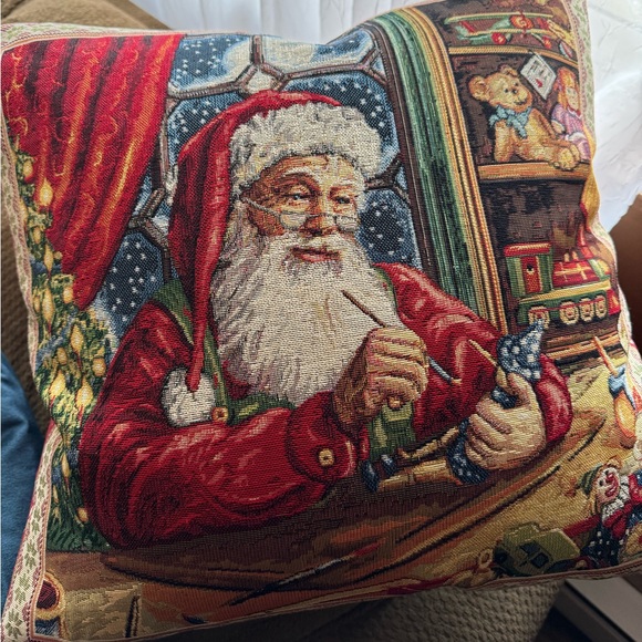 Holiday | Viral Vintage Caldeira Christmas Pillow | Poshmark